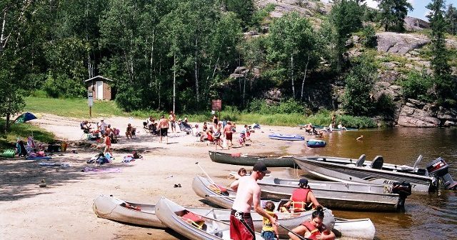 Caddy Lake Resort | Hunt Fish Manitoba