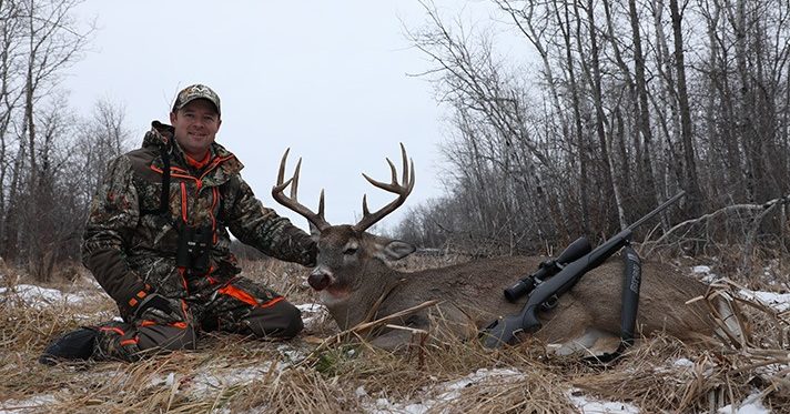 Chasse au cerf de Virginie dans les marais du Manitoba - Harvest Lodge ...